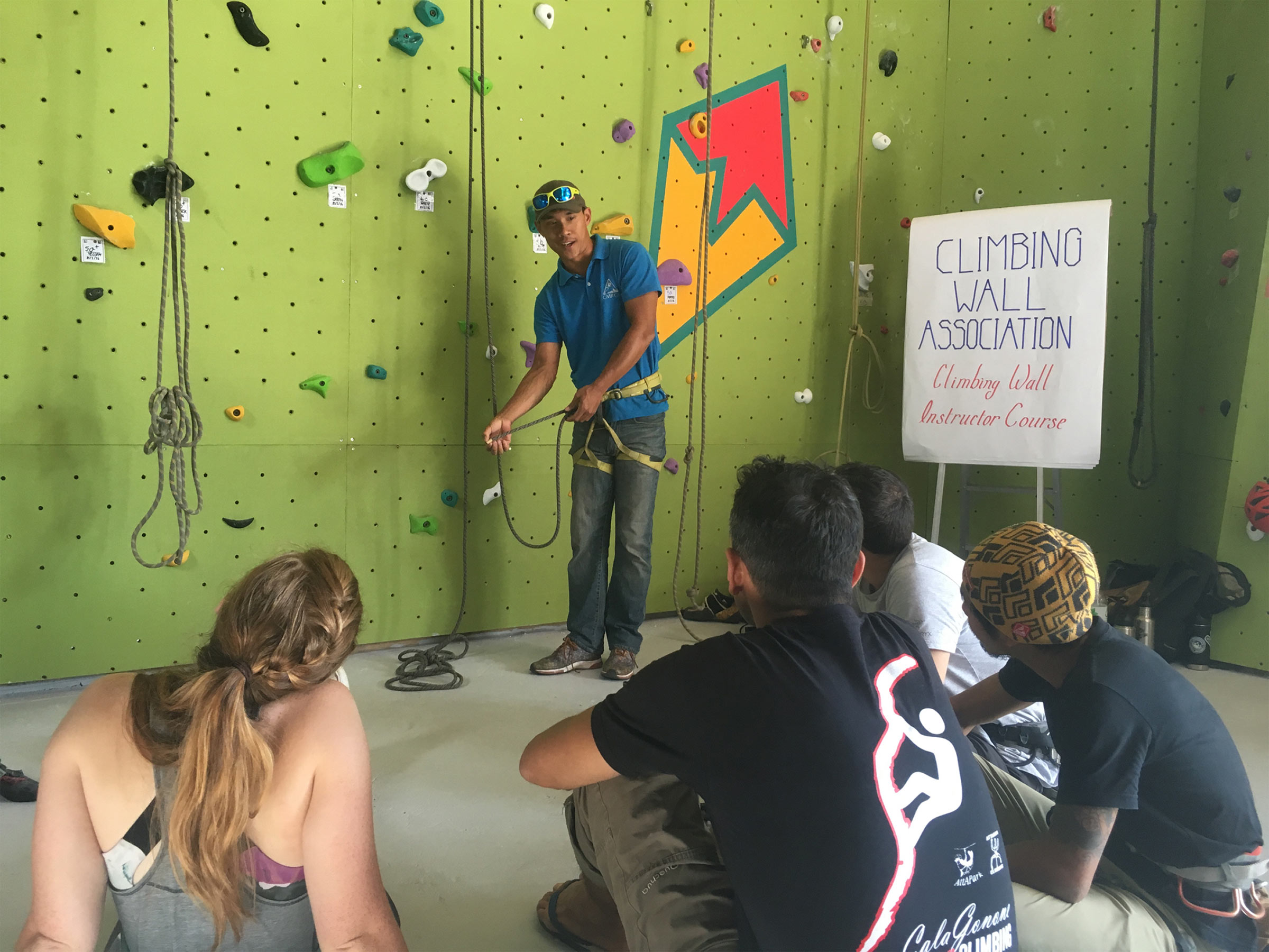 Climbing Wall Instructor - Thailand Climbing