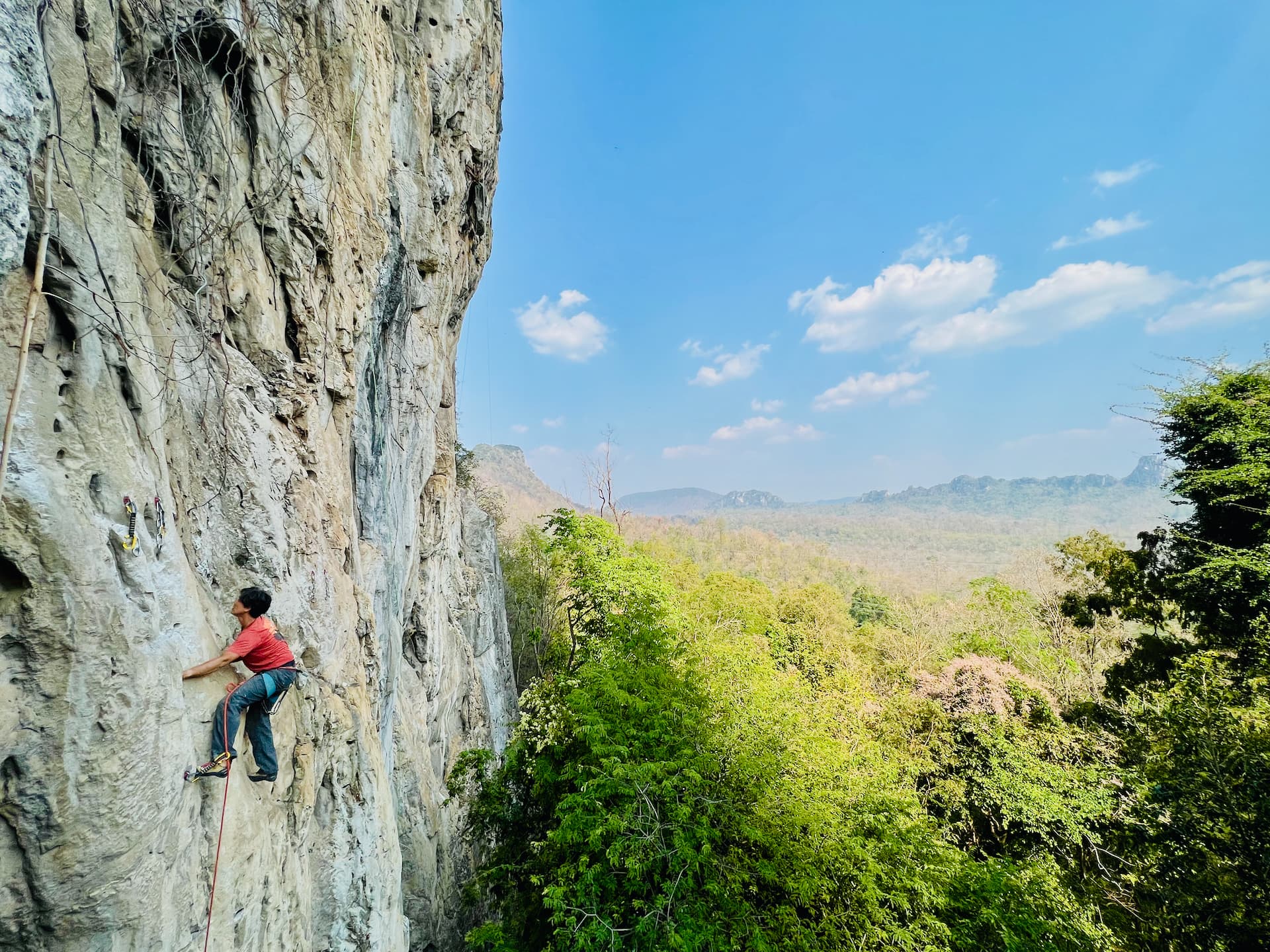 Lampang Climbing and Caving